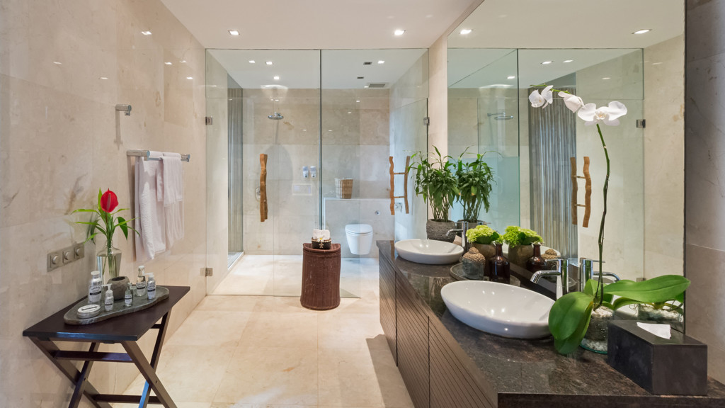 Eshara Villas in Seminyak, Bali - 8 bedrooms - Best Price Guarantee