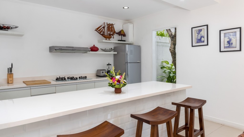 Villa Alun In Seminyak Bali 3 Bedrooms Best Price And Reviews