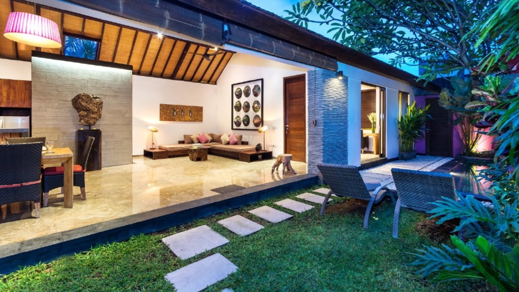 Villa Anjali Purple in Seminyak, Bali (1 bedrooms) - Best Price & Reviews!