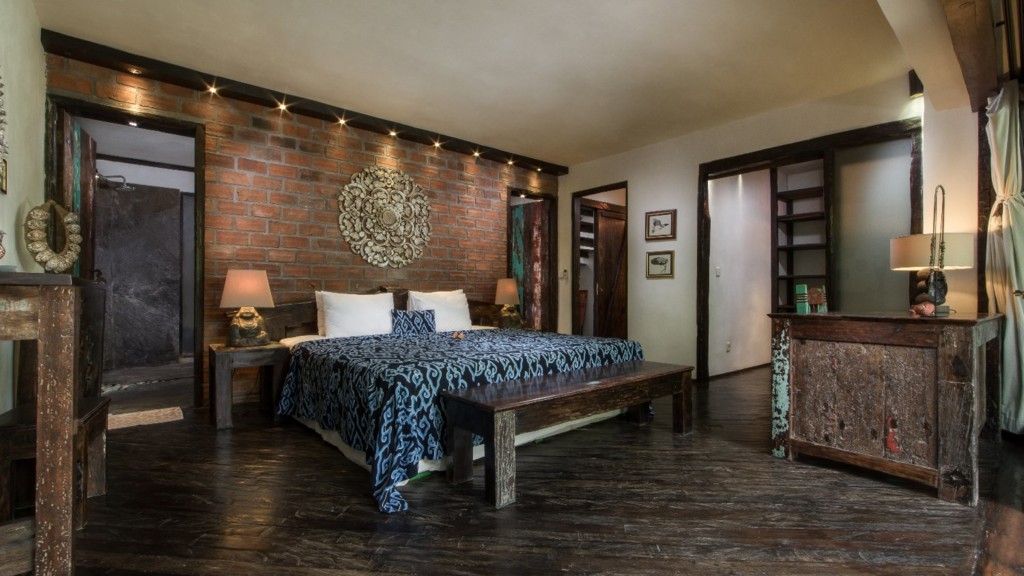 Villa Jempiring in Seminyak, Bali (5 bedrooms) - Best Price & Reviews!