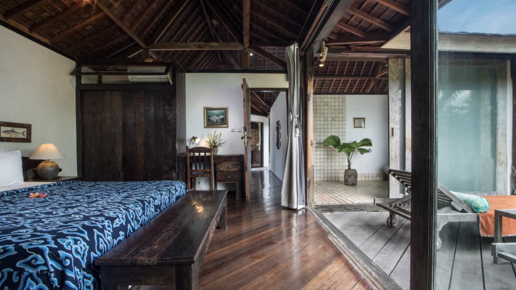 Villa Jempiring in Seminyak, Bali (5 bedrooms) - Best Price & Reviews!