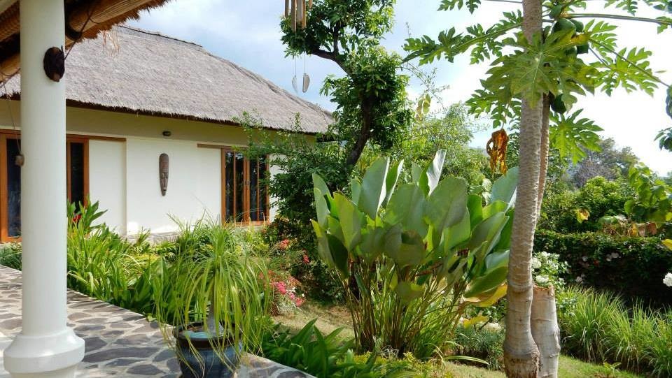 Villa Kayu Putih in Lovina, Bali (2 bedrooms) - Best Price & Reviews!
