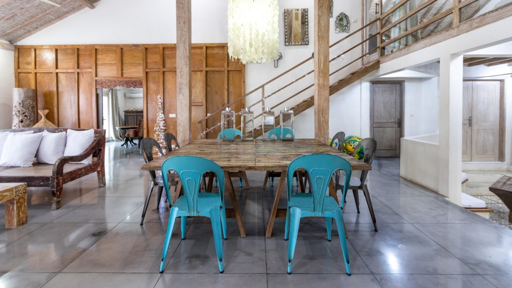 Villa Putih in Seminyak, Bali (4 bedrooms) - Best Price & Reviews!