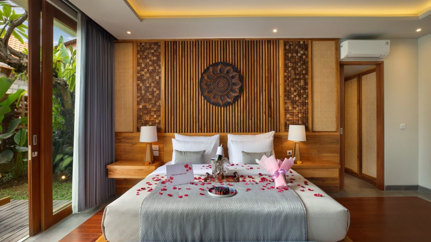 Teratai Grand Villa in Canggu, Bali - 1 bedrooms - We Guarantee the Best Price
