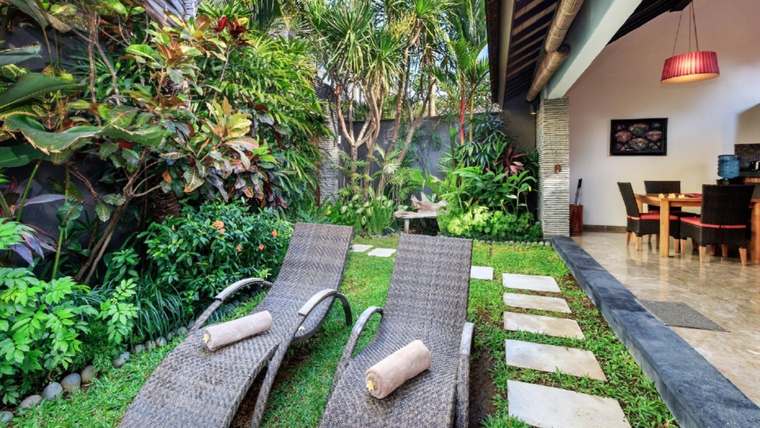 Villa Anjali Purple in Seminyak, Bali (1 bedrooms) - Best Price & Reviews!