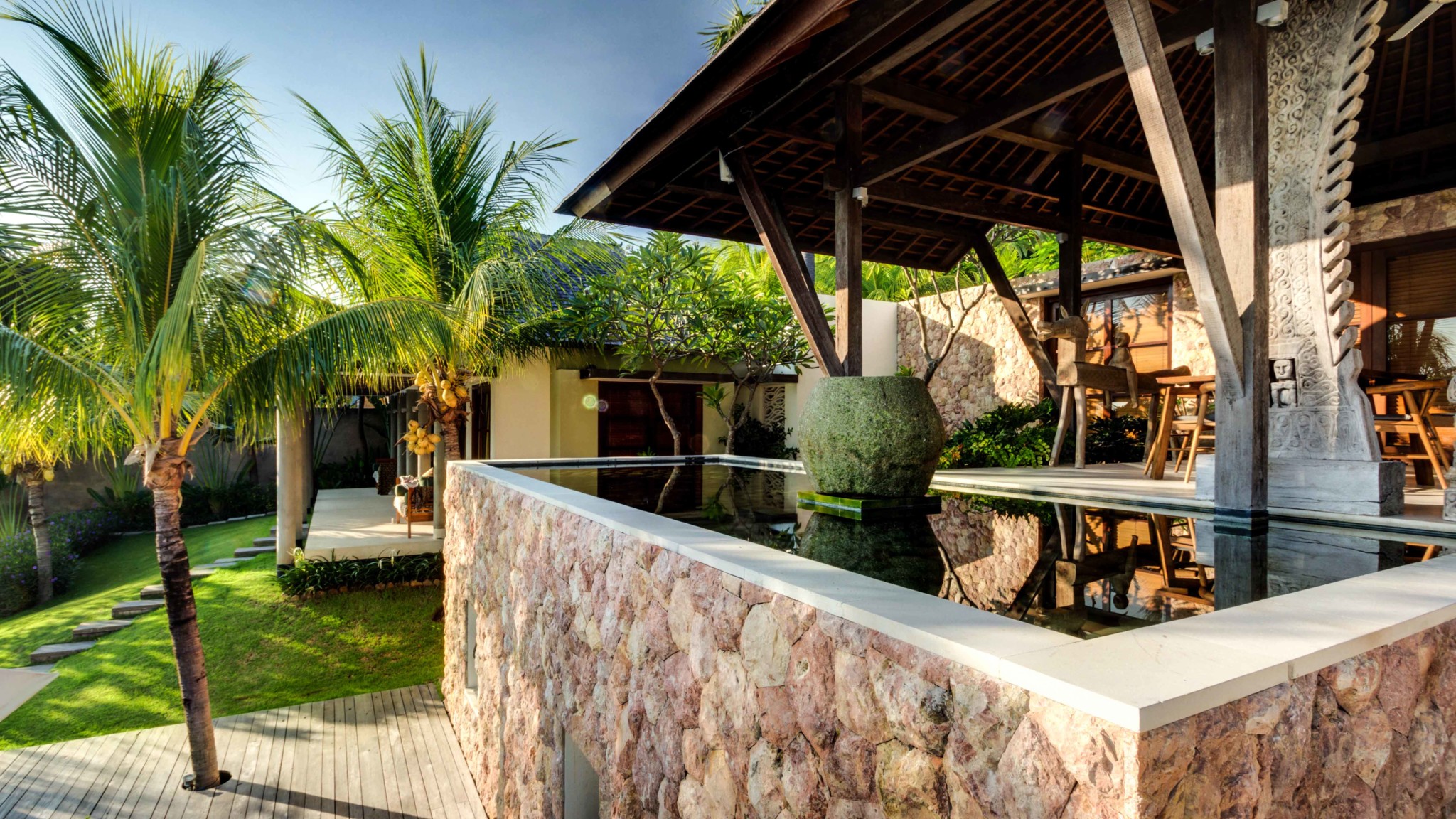 Villa Bukit Segara in Amed, Bali (5 bedrooms) - Best Price & Reviews!
