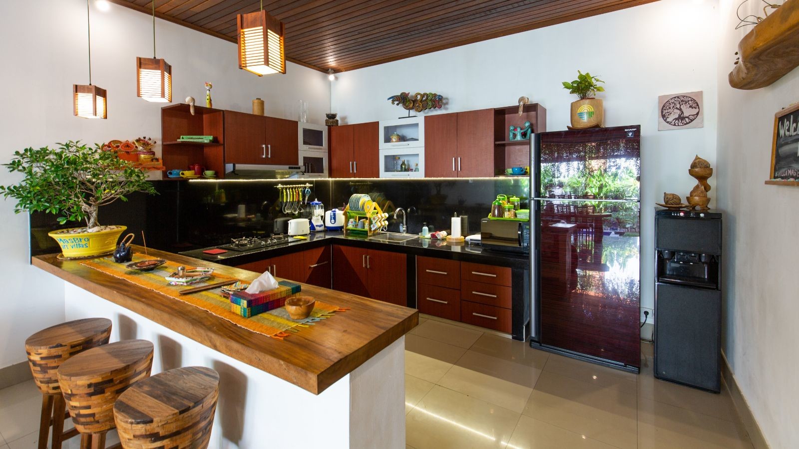 Villa Homy in Seminyak, Bali (3 bedrooms) - Best Price & Reviews!