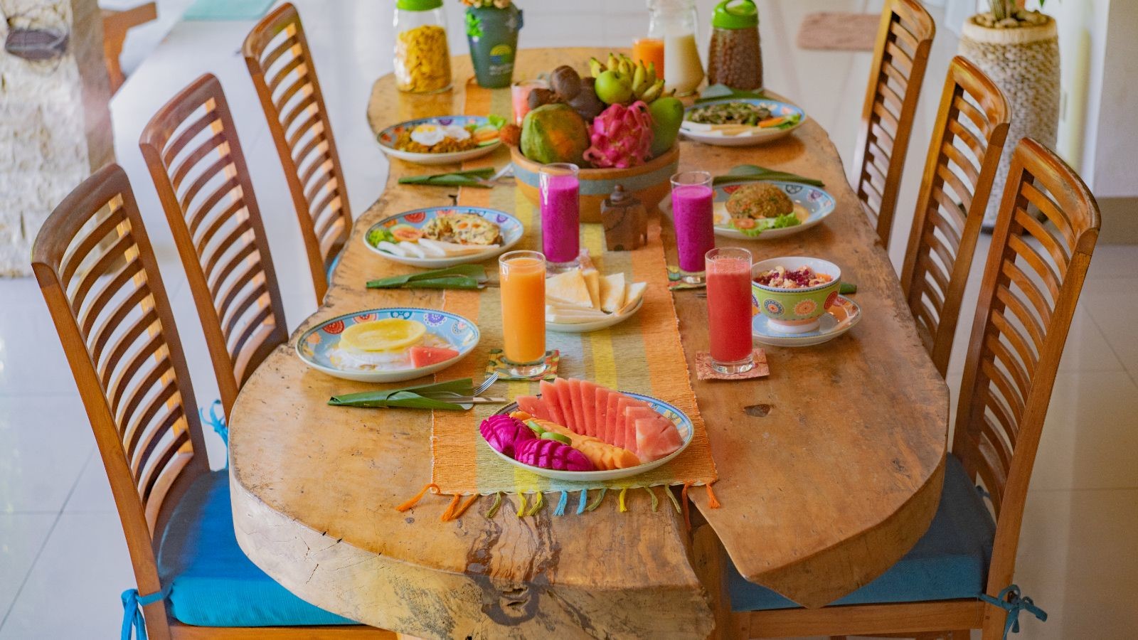 Villa Homy in Seminyak, Bali (3 bedrooms) - Best Price & Reviews!