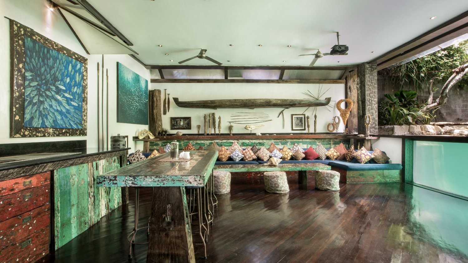 Villa Jempiring in Seminyak, Bali (5 bedrooms) - Best Price & Reviews!